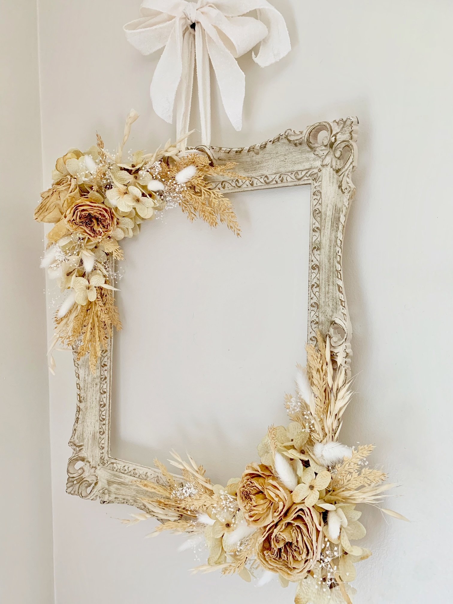 What to Do with Dried Roses: 20 Easy Crafts for Preserved Blooms ...