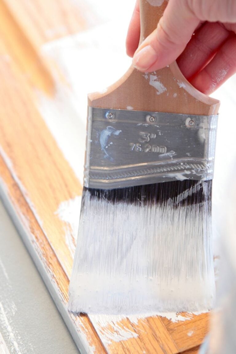 Best Primer for Cabinets (How to Choose the Right One for a Lasting ...