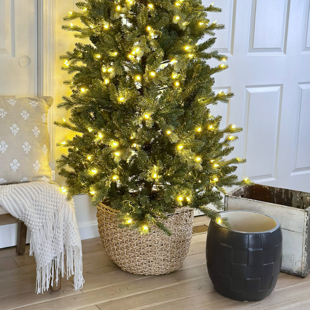 How to Make a Christmas Tree Look Fuller (My Simple Layering Trick ...